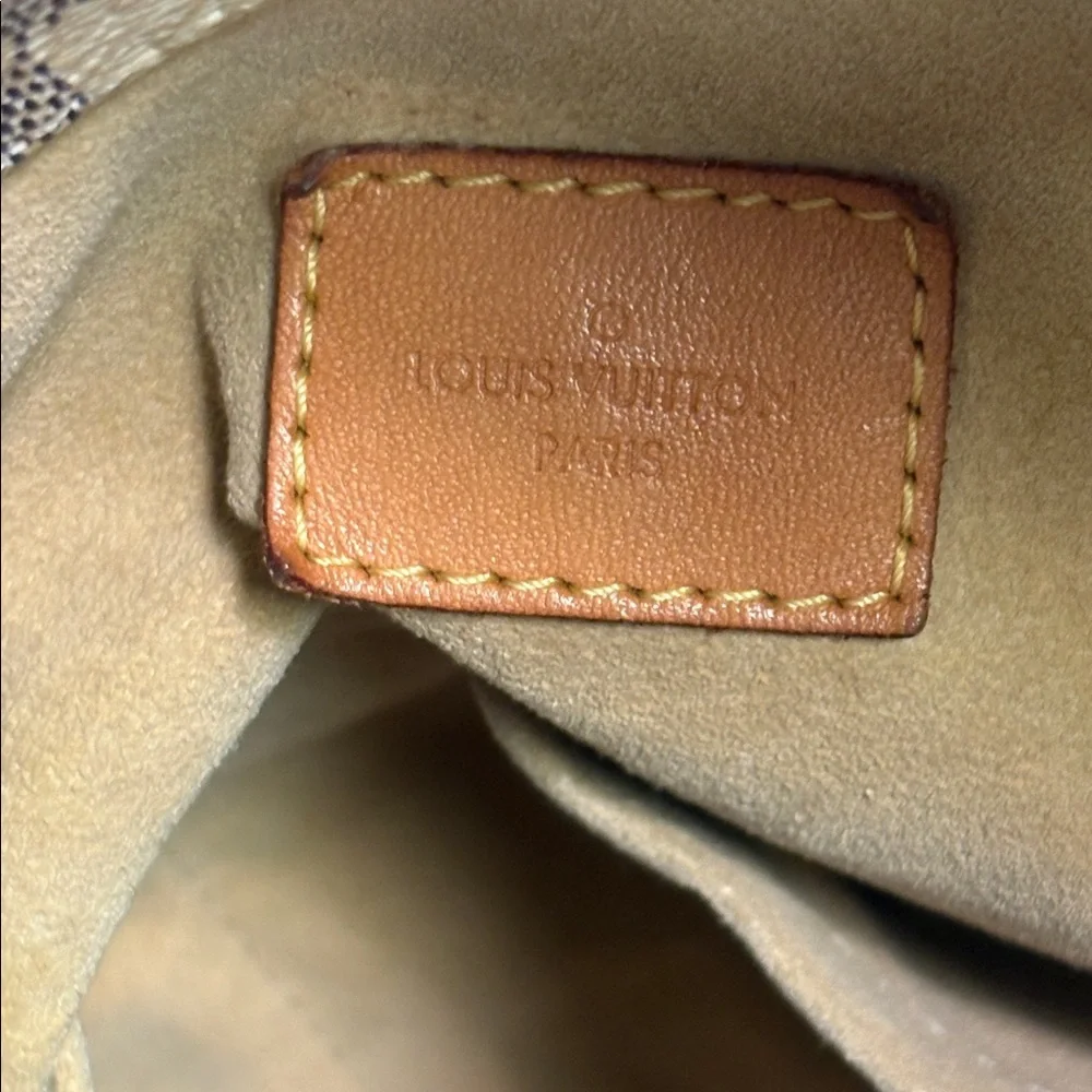 Louis Vuitton | Bags | Louis Vuitton Damier Azur Artsy Mm Hobo Bag ...